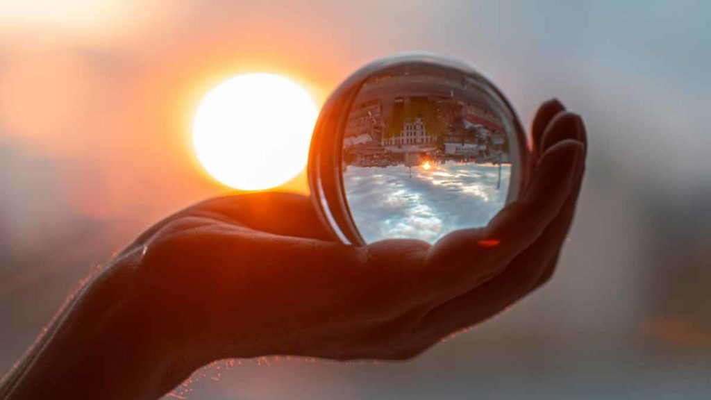 Crystals of the Sun: 7 Powerful Stones to Channel Sun Energy | Crystals ...