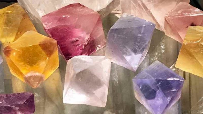 17 Best Crystals for Peace and Tranquility | Crystals Alchemy