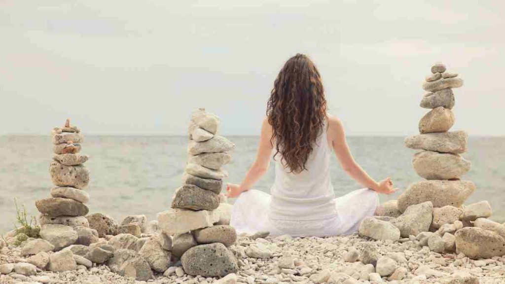 19 Powerful Crystals for Home Protection: Guard Your Space Naturally ...