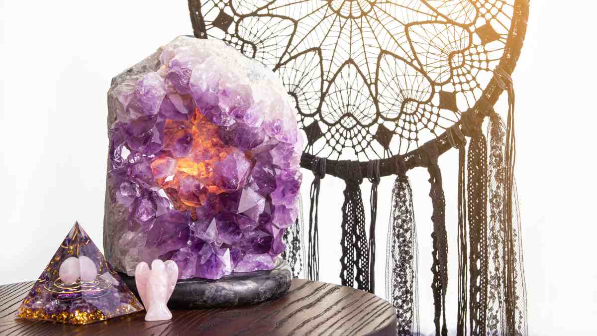 Crystal Home Decor: Bring Positive Energy Into Your Home in 2024 ...